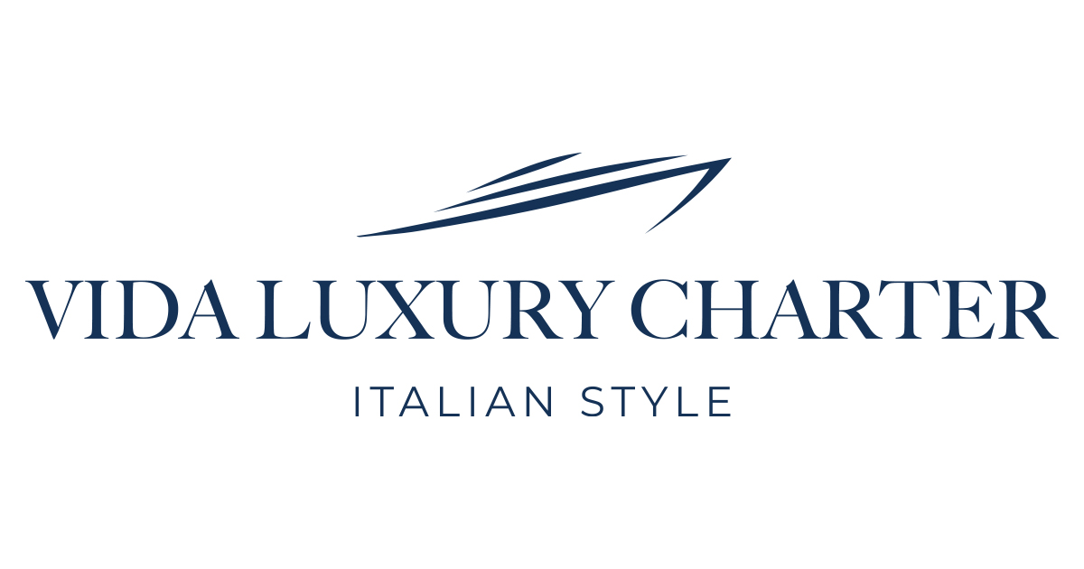Noleggio yacht in Sardegna con equipaggio - Vida Luxury Charter